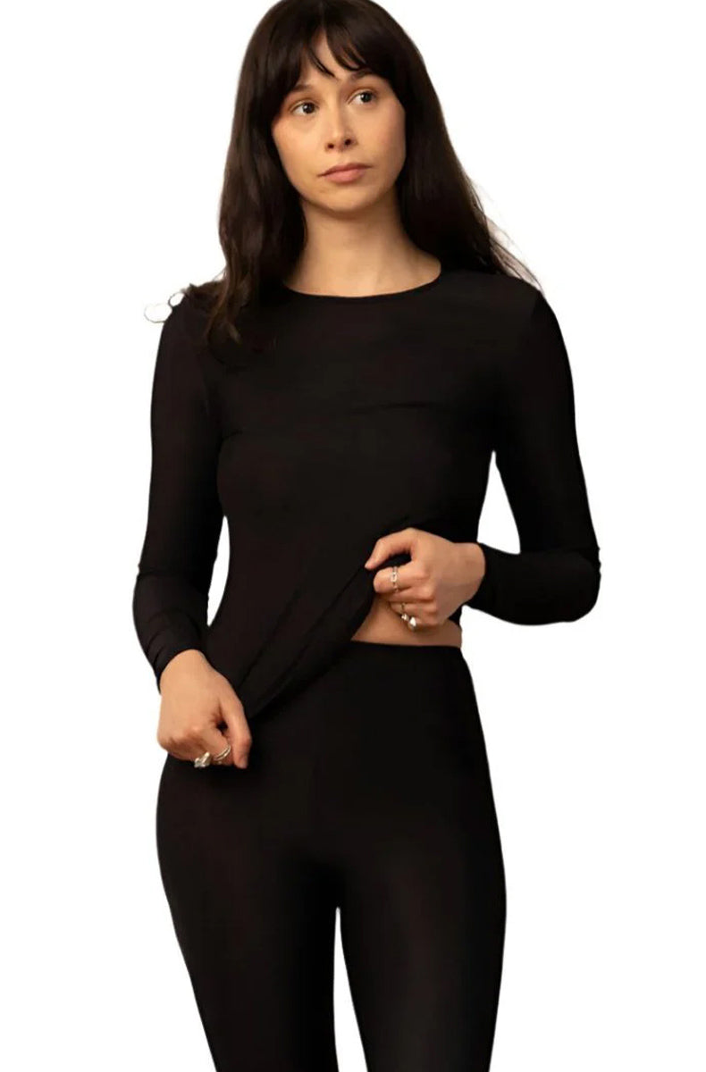 SECOND SKINS – Only Hearts